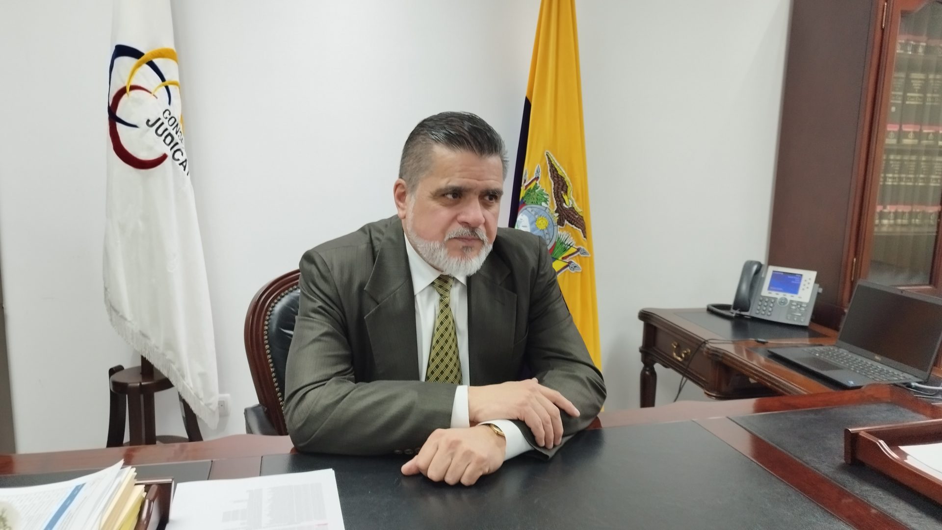 Consejo de la Judicatura designa a Ernesto Marcelo Robalino peña como ...